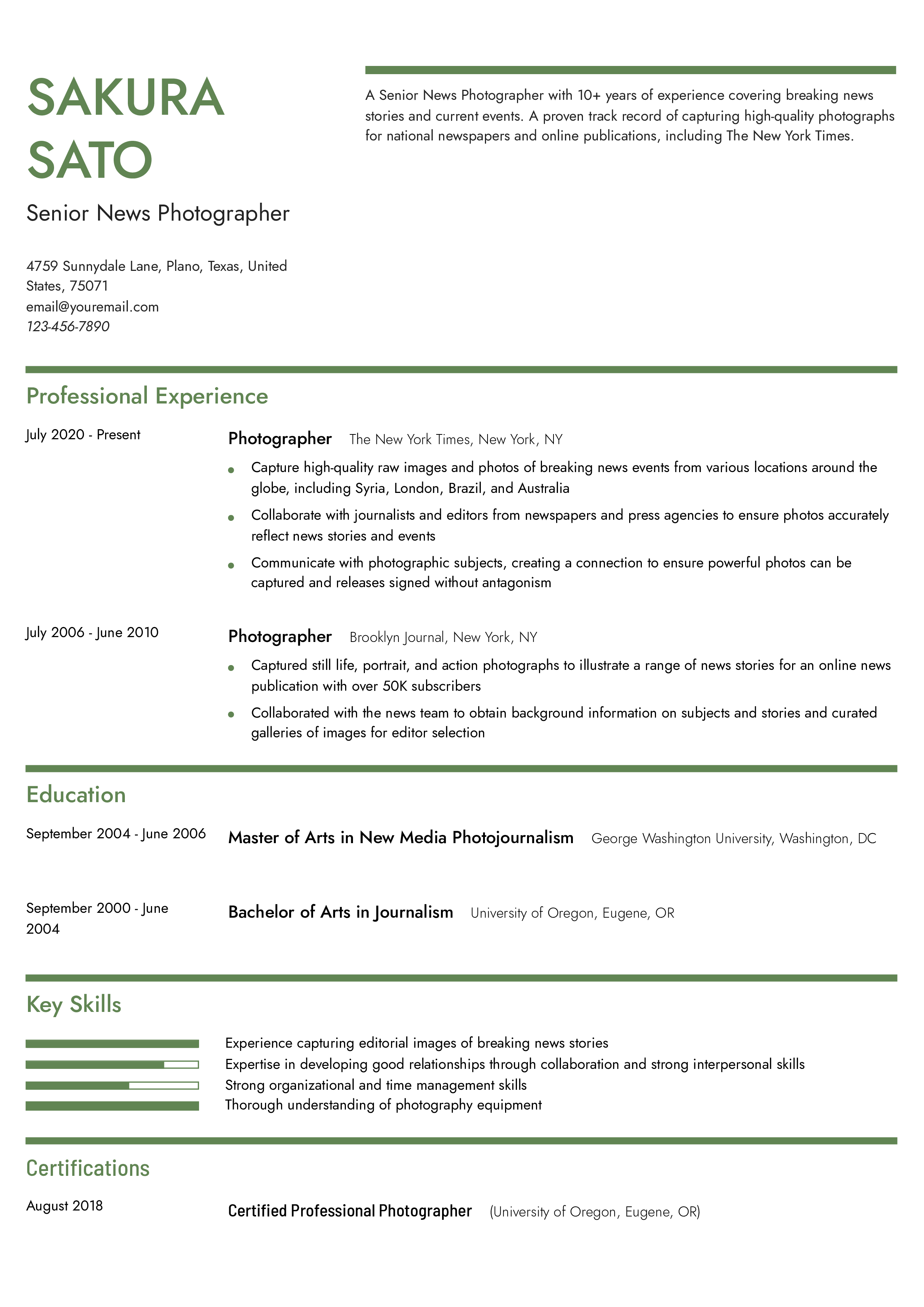Photographer Resume Examples and Templates for 2024 - ResumeBuilder.com
