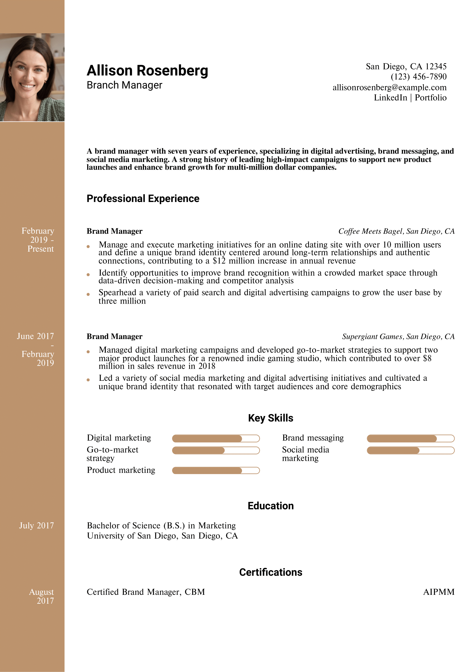 8 Management Resume Examples and Templates for 2025 - ResumeBuilder.com